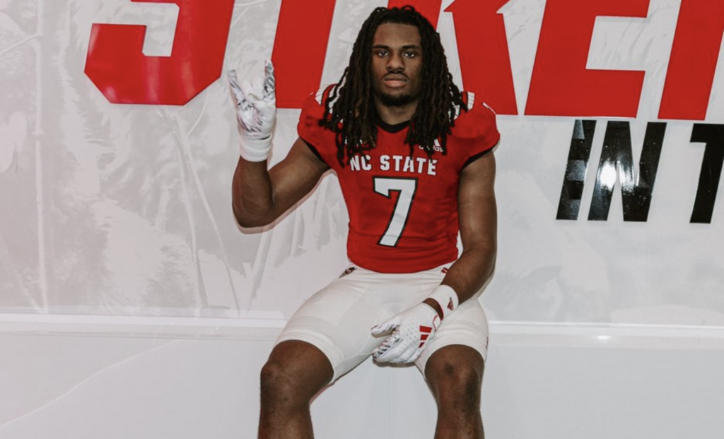 Wake Forest Transfer Linebacker Bailey Benson Commits to NC State ...