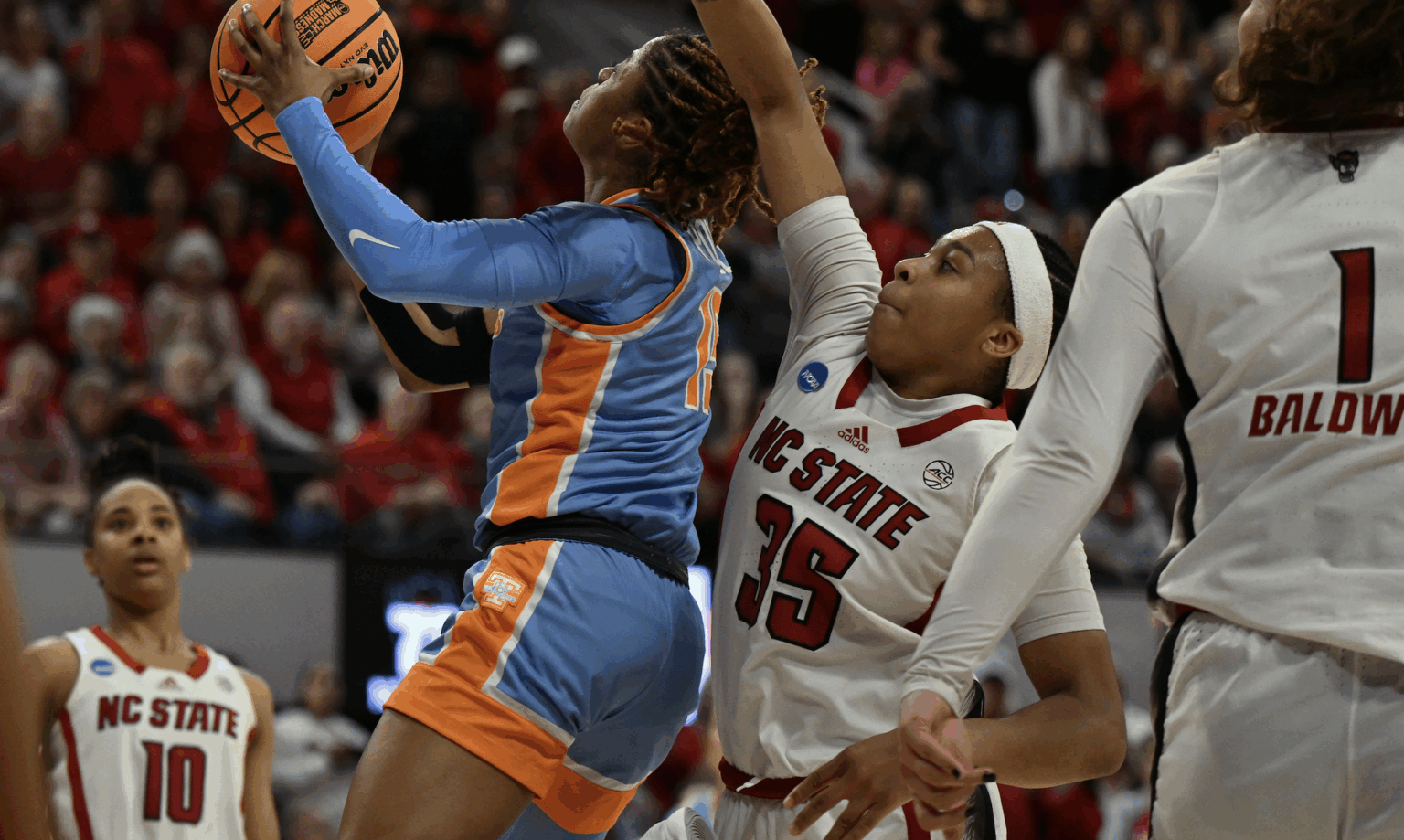 #9 NC State vs. #8 Tennessee: Odds, Spread, Total, Analysis